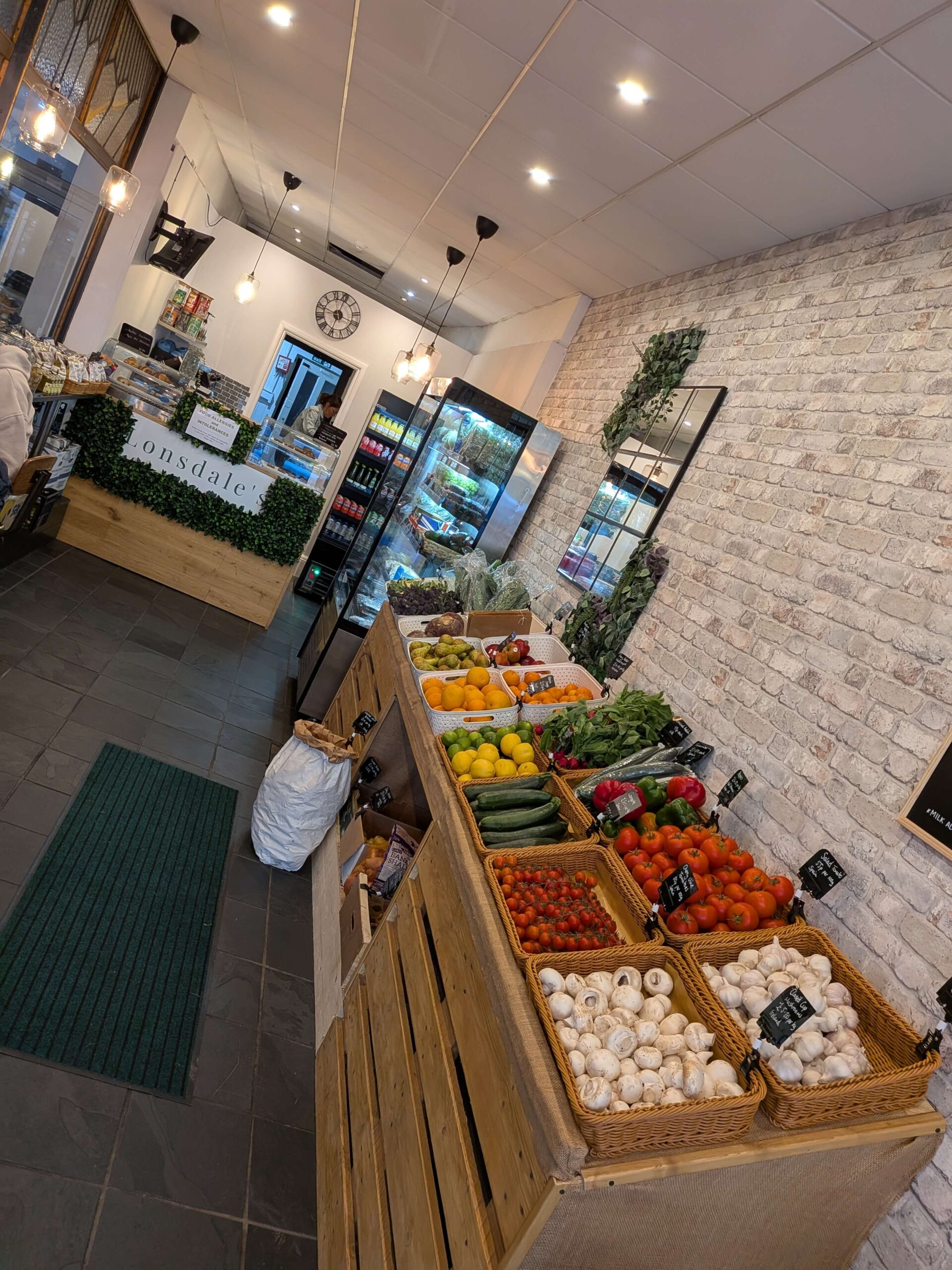 Lonsdale's Fresh produce Café - Visit The Malverns